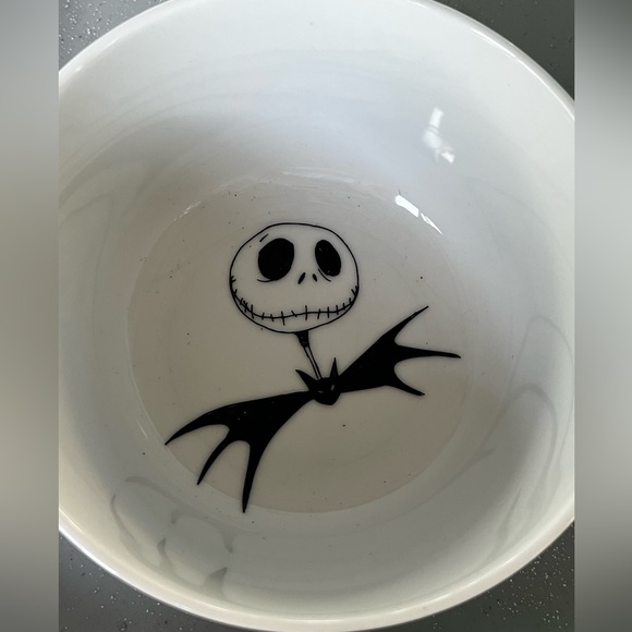 Disney | Kitchen | 2 Jack Skellington Bowlsplates Black White With Gold ...